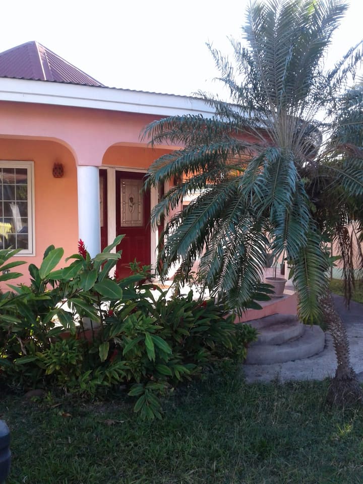 Hills Haven - Saint Kitts and Nevis