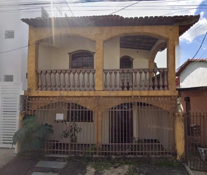 Casa P/ Grandes Grupos - 5 Min. Centro De Contagem - Contagem