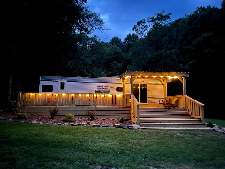 Wildwood Mountain Retreat Near New River Trail - バージニア州