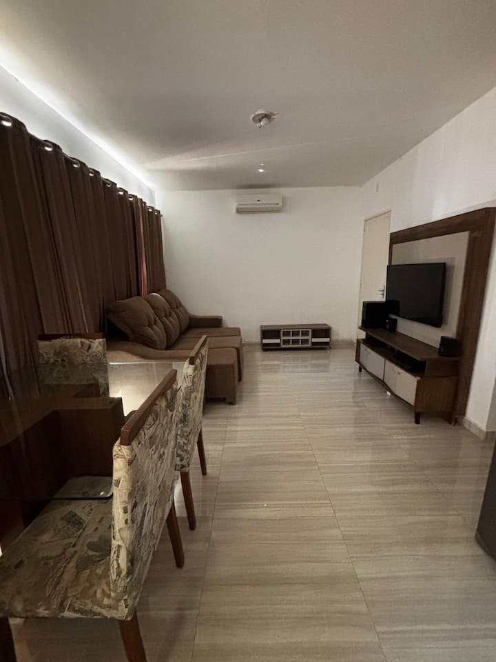 Casa 10 Min Paraguai/5 Min Da Itaipu. Cond Fechado - Foz do Iguaçu