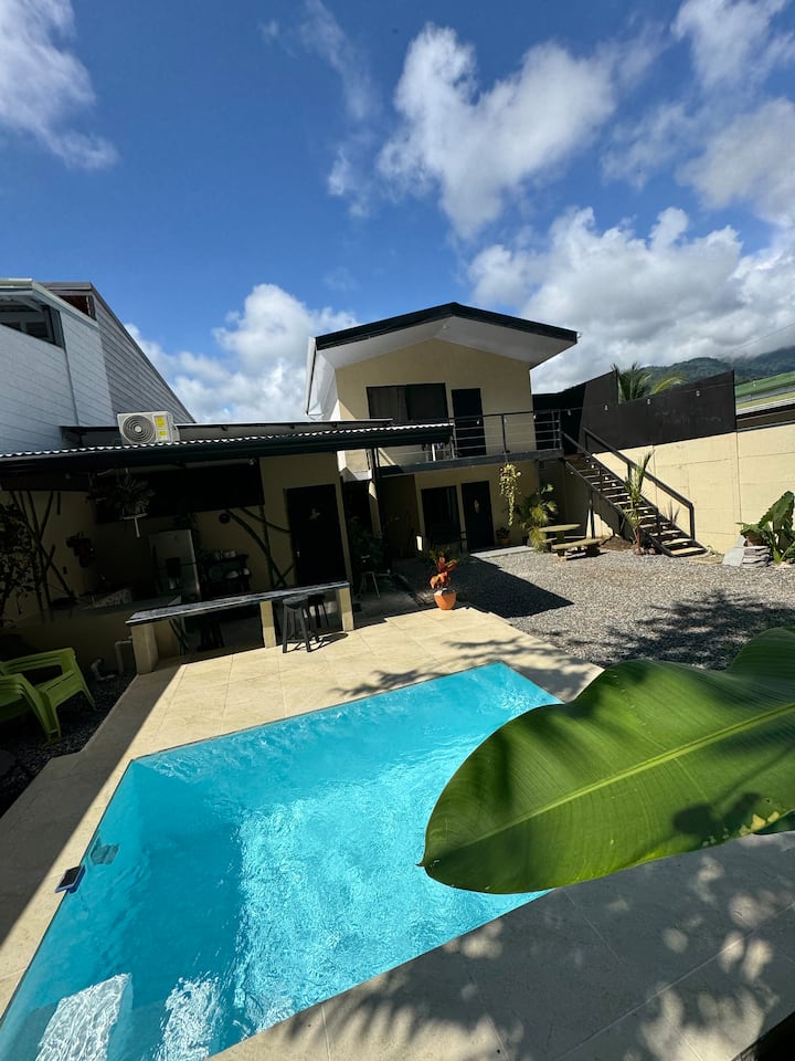 Casa Pelícano- Guacamaya - Costa Rica