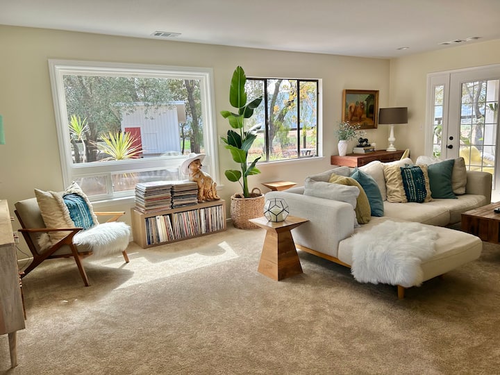 Mysa Ranch Charming Guesthouse With Magical View - Solvang, CA