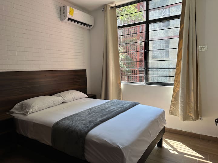 Depa Amplio - Centro De Monterrey - Cc0219 - Monterrey