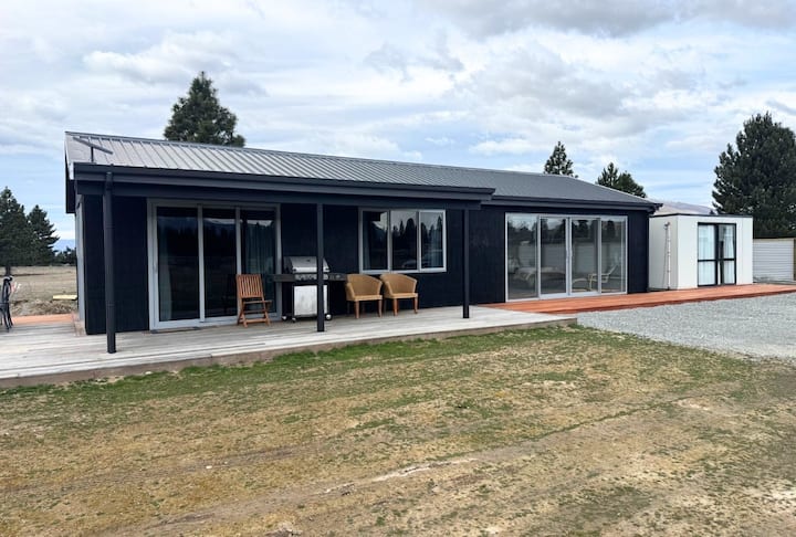 Our Twizel Weekender By The Lake - Twizel
