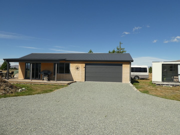 Our Twizel Weekender By The Lake - Twizel
