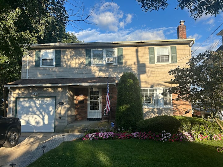 Family-friendly Rental Minutes From Ryder Cup - Cold Spring Harbor Fish Hatchery & Aquarium