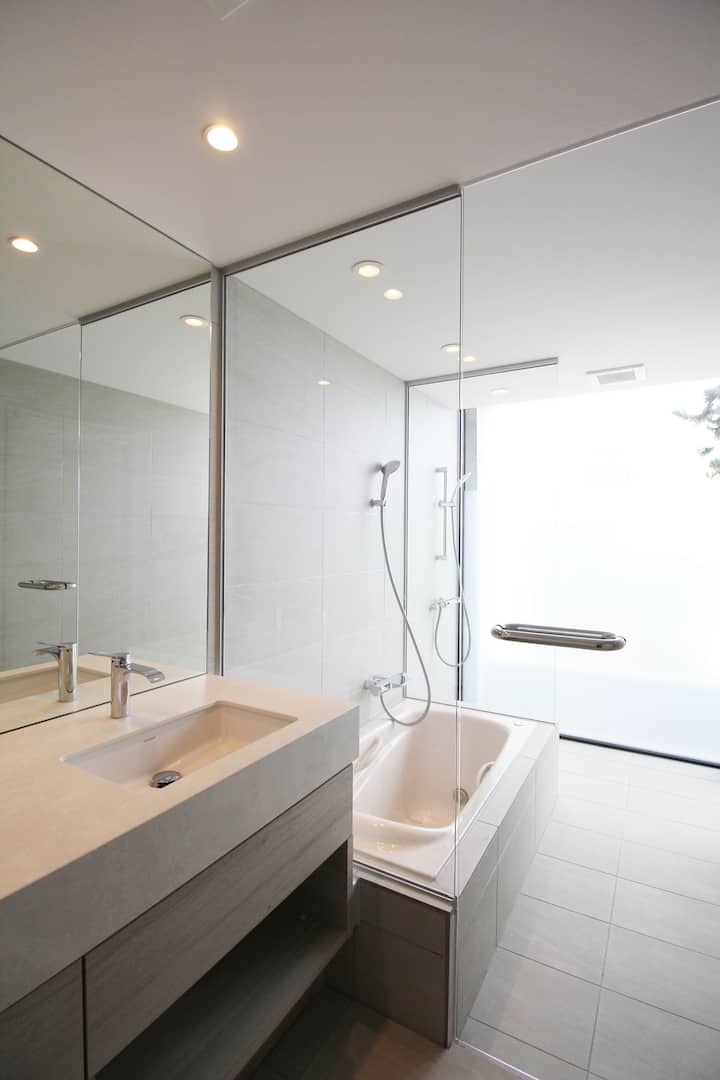 【4名定員-2ベッドルーム】プール付きオーシャンフロント　スイート1-a - 三浦市