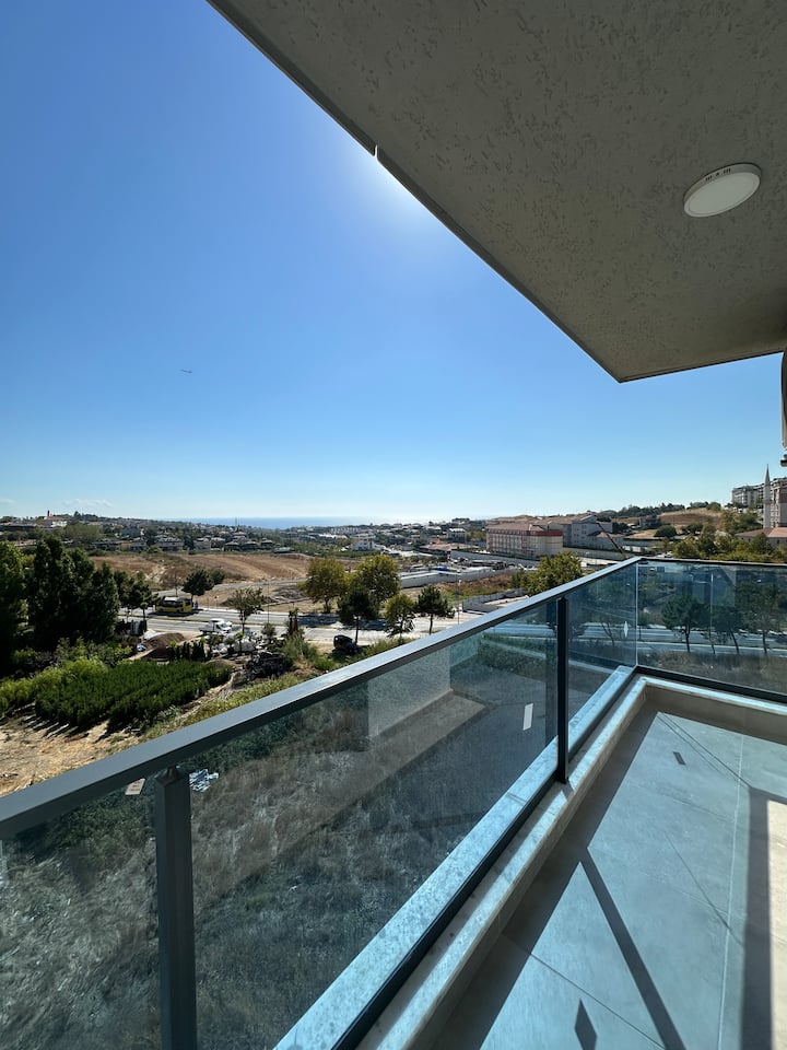 Beylikdüzü W/ Sea View Terrace | New Build 2br 2ba - Büyükçekmece