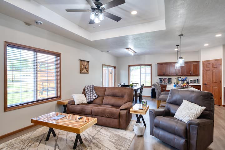 New Construction 2 King Luxury Suites Ev Charge - Sioux Falls, SD