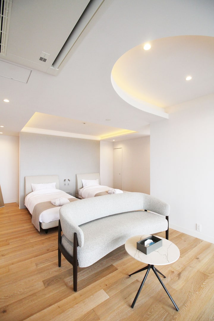 【2名定員-ワンルーム】オーシャンビュー＆専用サウナ付 プレミアムツイン（41㎡）２-b - 三浦市