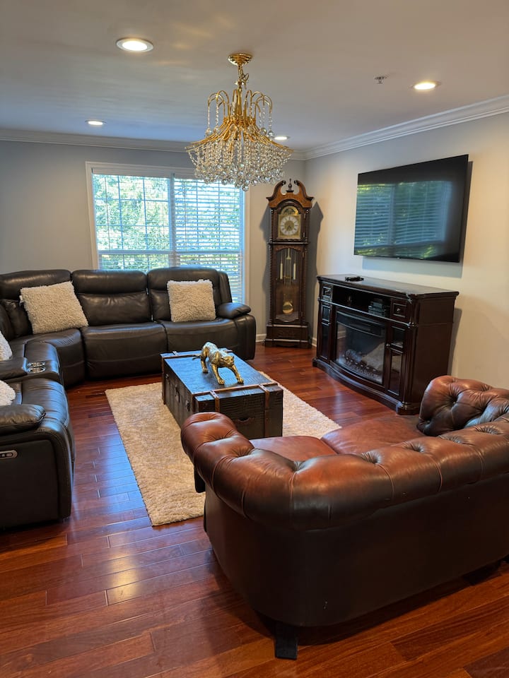 Luxury Townhouse Retreat In Primrose, Glen Burnie. - 볼티모어