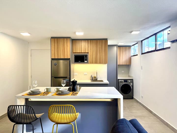 Moderno Y Elegante Apartamento Los Palos Grandes - Caracas