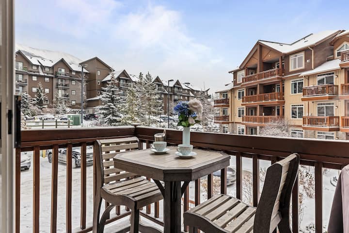 Serene Studio /2 Hot Tubs /Gym/great Location - Kanada