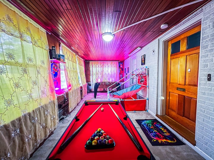 Tu Estancia En Harrisburg · 2br Con Sala De Juegos - Harrisburg, PA