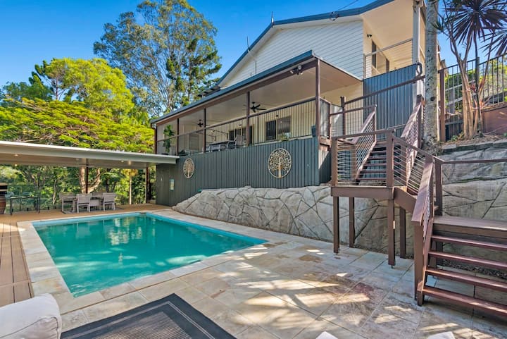 Valley Vista – Treetop Getaway With Pool & Firepit - Coolangatta