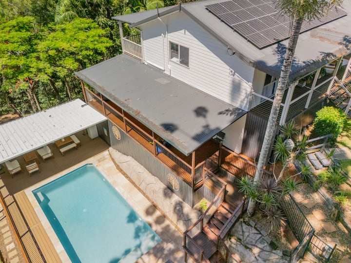 Valley Vista Upper House – Treetop Retreat - Gold Coast