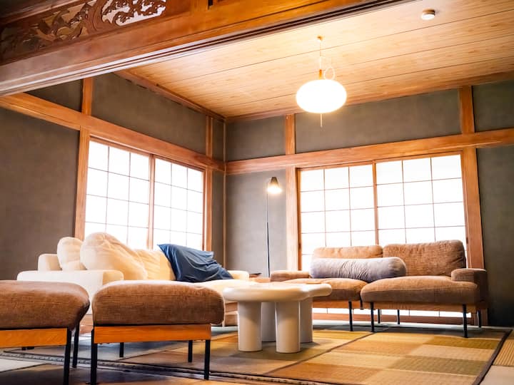 自然と静寂に癒される阿蘇黒川の一棟貸し古民家宿 - Aso