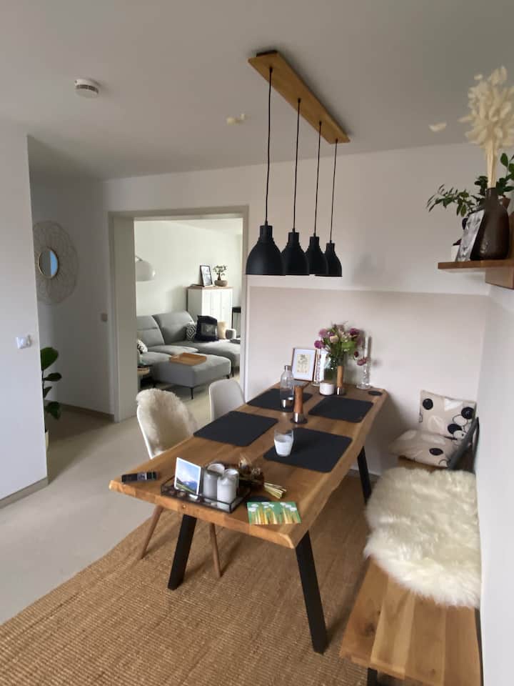 Sonnige, Moderne Dachgeschosswohnung In Schwabing - Dachau