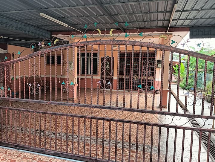 Homestay Kg Gajah, Perak - Kampung Gajah