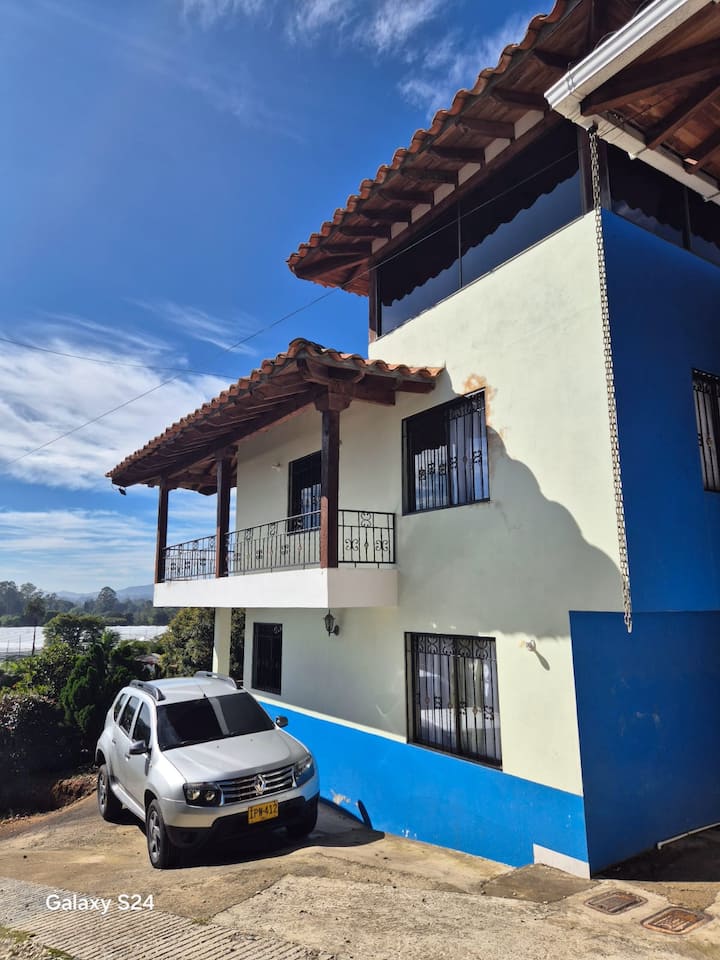 Confortable Casa En Rionegro, Antioquia - Rionegro
