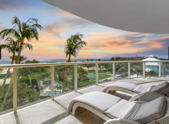 Beachfront Ritz-carlton Luxury On Singer Island - The Bahamas