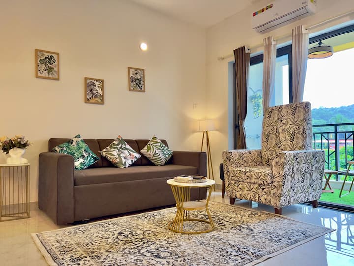 Brand New 1bhk Apartment Candolim - Pool Lift Gym - Goa