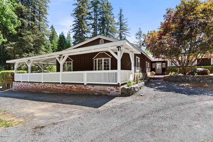 3bd/2ba Redwood Retreat W/pool - Occidental, CA