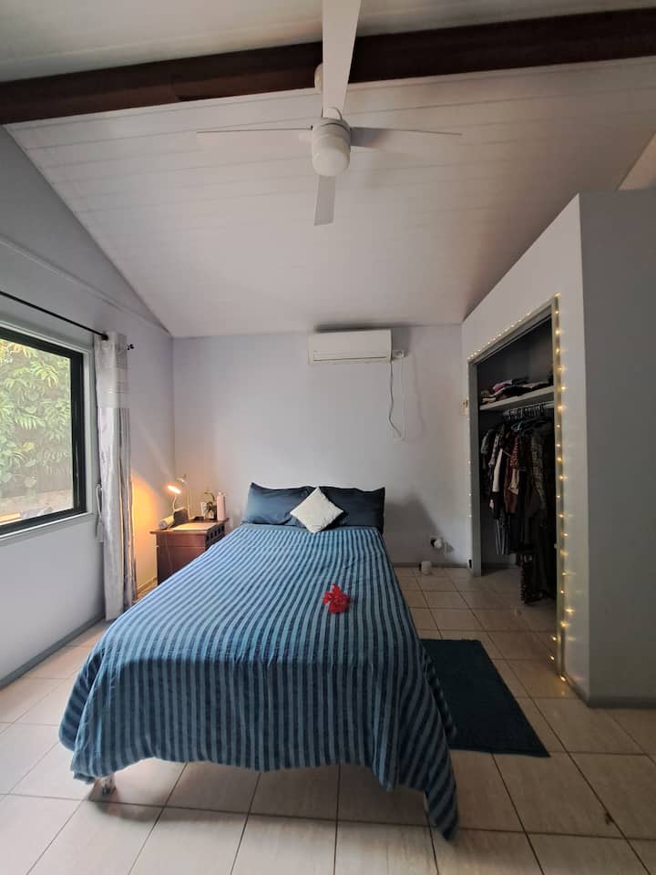 Double Bed Unit In Iconic Pango - Vanuatu