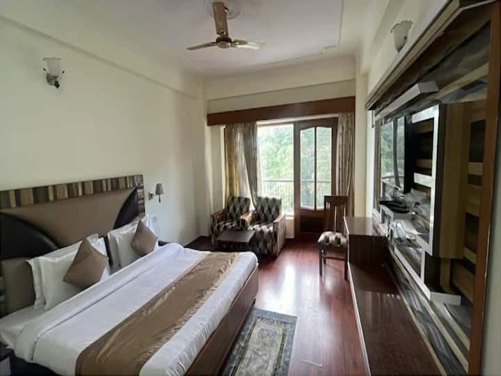 Townville Dalhousie Cozy Rooms With Mountains View - Dalhousie