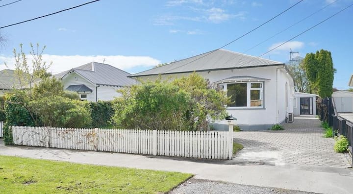Rimu Retreat - Your Home Away From Home - Christchurch