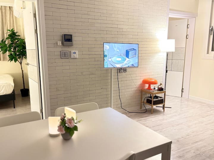 달빛그리기/김광석거리/삼덕동/무료주차/반월당/카페/경북대병원역/동성로/맛집/교동/2월 특가 - Daegu