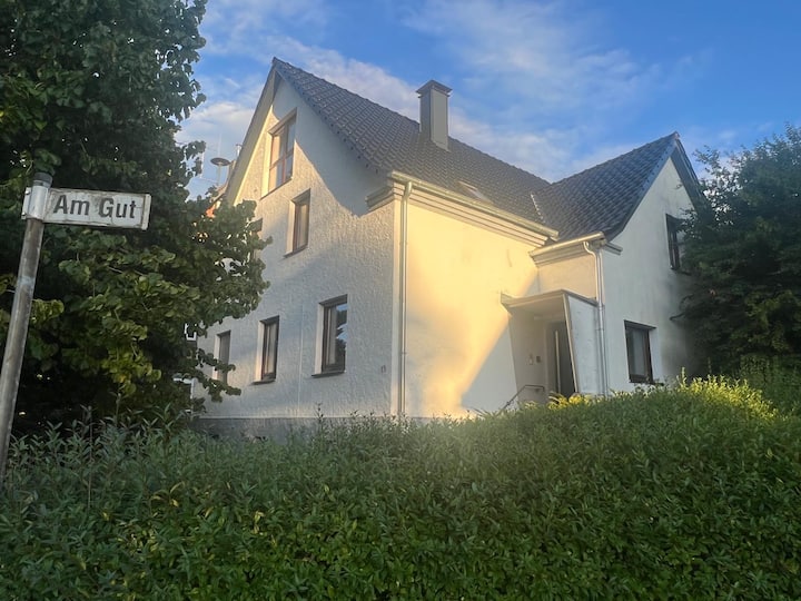 Bürgermeisterhaus Mit Berg- & Waldblick - Brilon