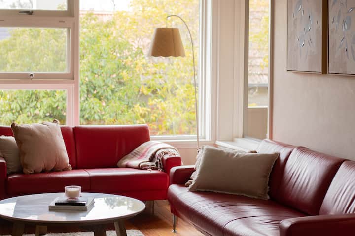 Webster Hideaway - 밸러랫