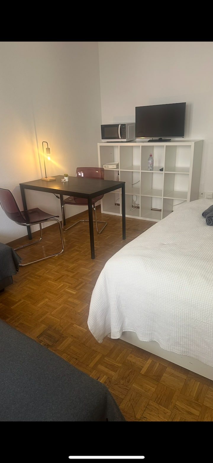 Best Place In Town (Sp) - Zürich