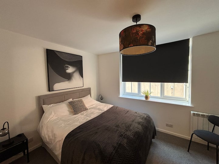 Central Leicester 2br Flat + Secure Free Parking - Leicester