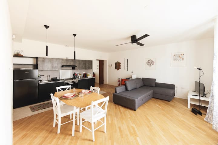 [Duomo 30 Min] Discover Milan - Modern Urban Flat - Milão