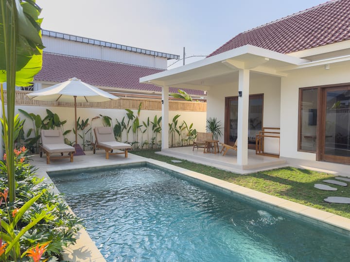 Villa Alamanda #2 With 2- Bedroom And Pool - Australia