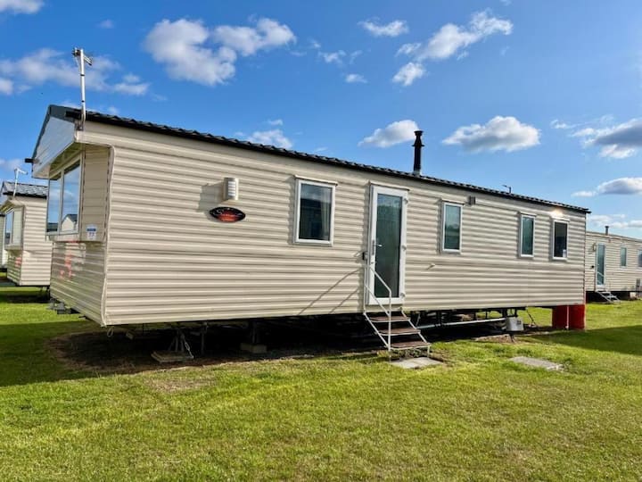 Sunset Lodge - Northumberland