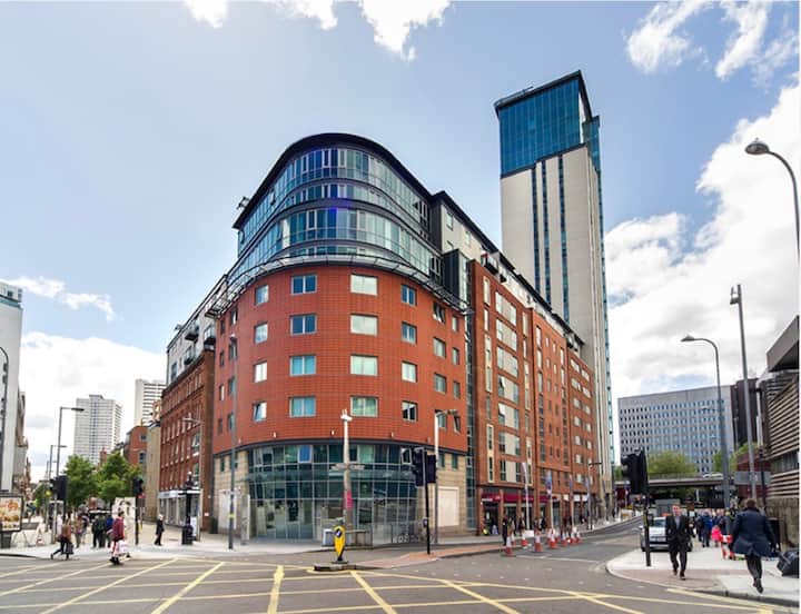 1 Bedroom Apartment, Birmingham City Centre - Birmingham