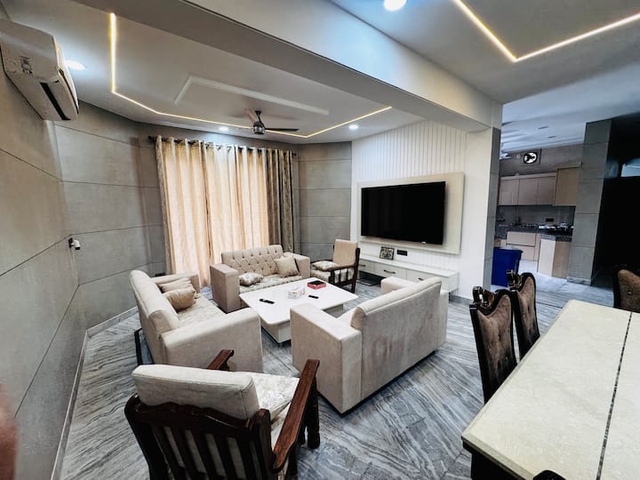 Ambar Villa - Sahibzada Ajit Singh Nagar