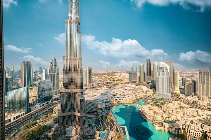 Breathtaking Views | Steps From Dubai Mall | Ps5 - Dubai