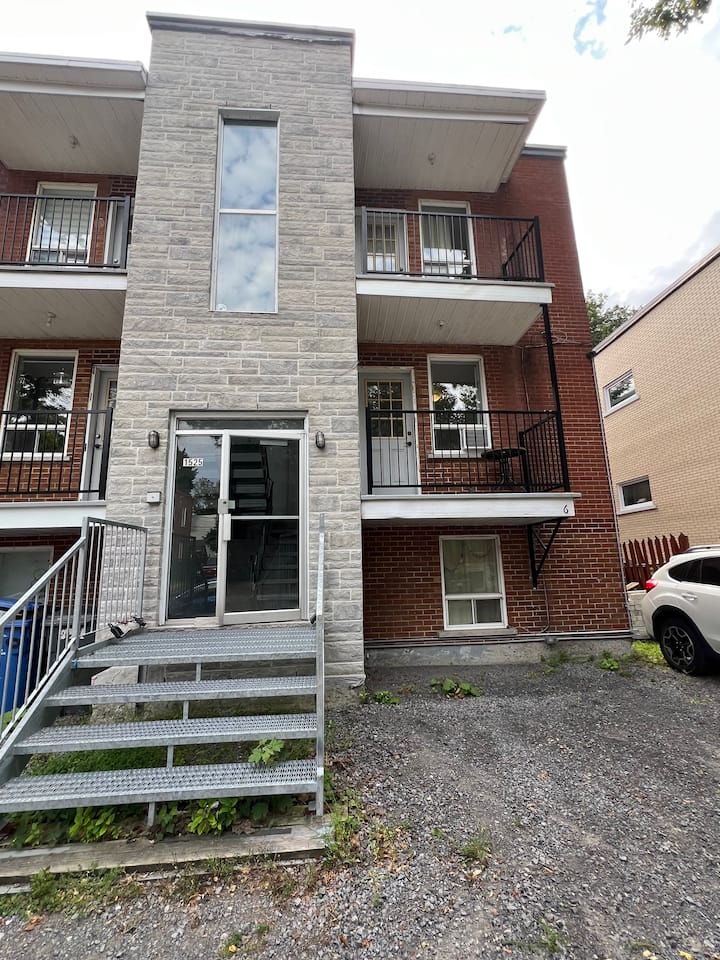 Near Old Quebec: Private Backyard + Bbq + Parking - Quebec City