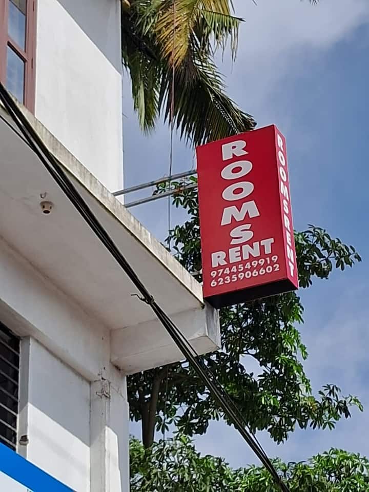 Good Friendly Management, Less Amount - Karunagappalli