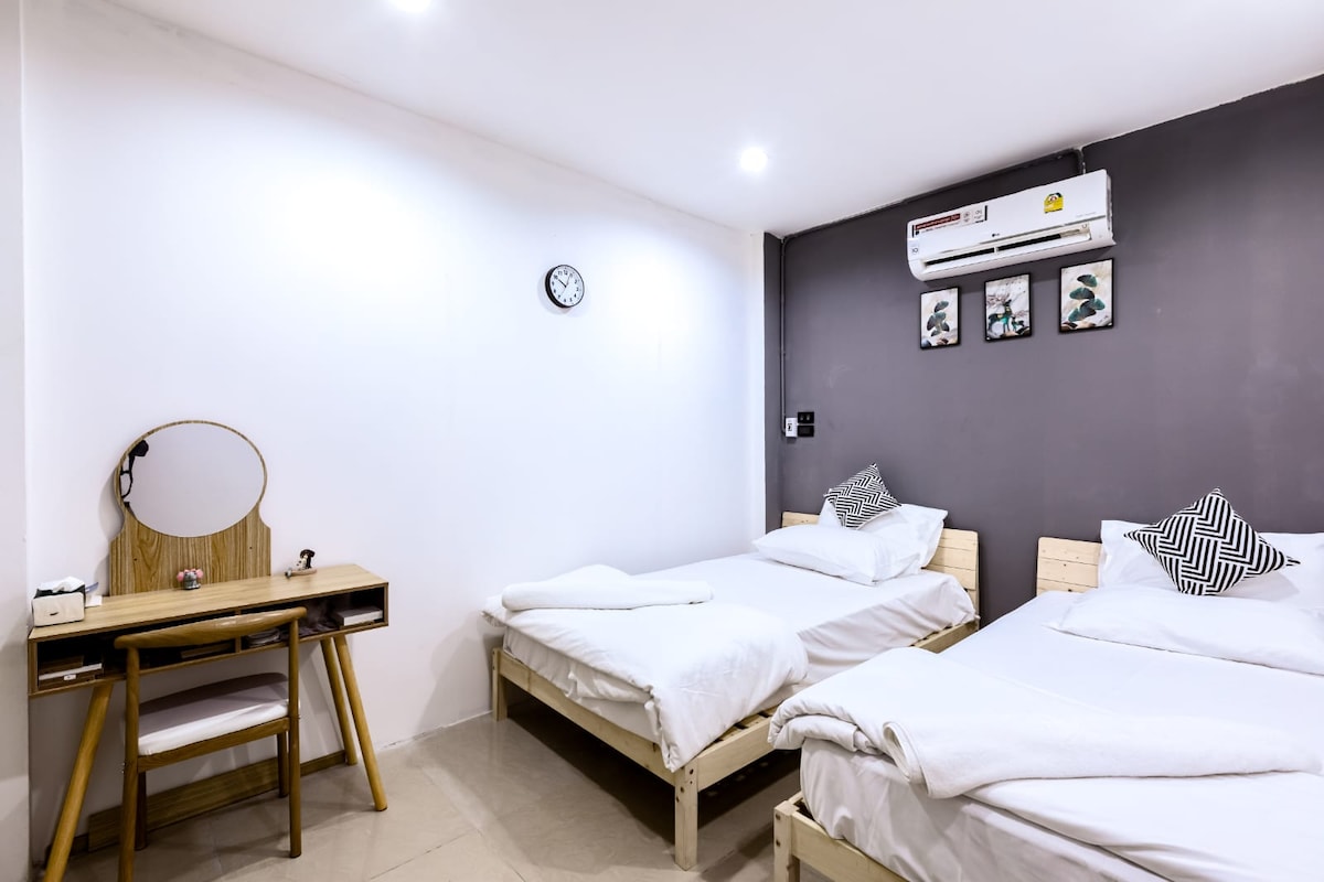 Dortoir mixte - Appartements à louer à Bang Kho Laem, Bangkok ...