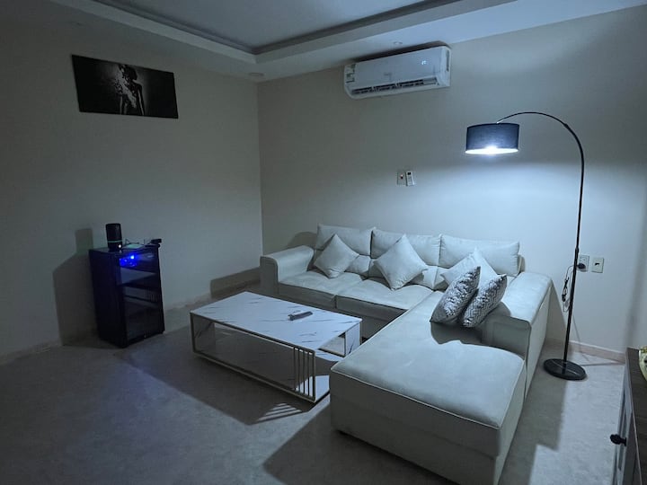 شقه بغرفة نوم وصالة جلوس 2 - Dammam