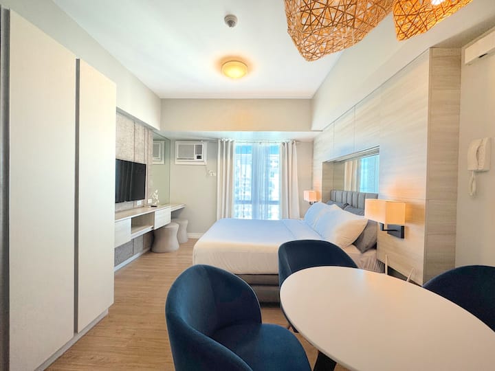 Modern Studio @32 Fast Internet+netflix - Cebu City