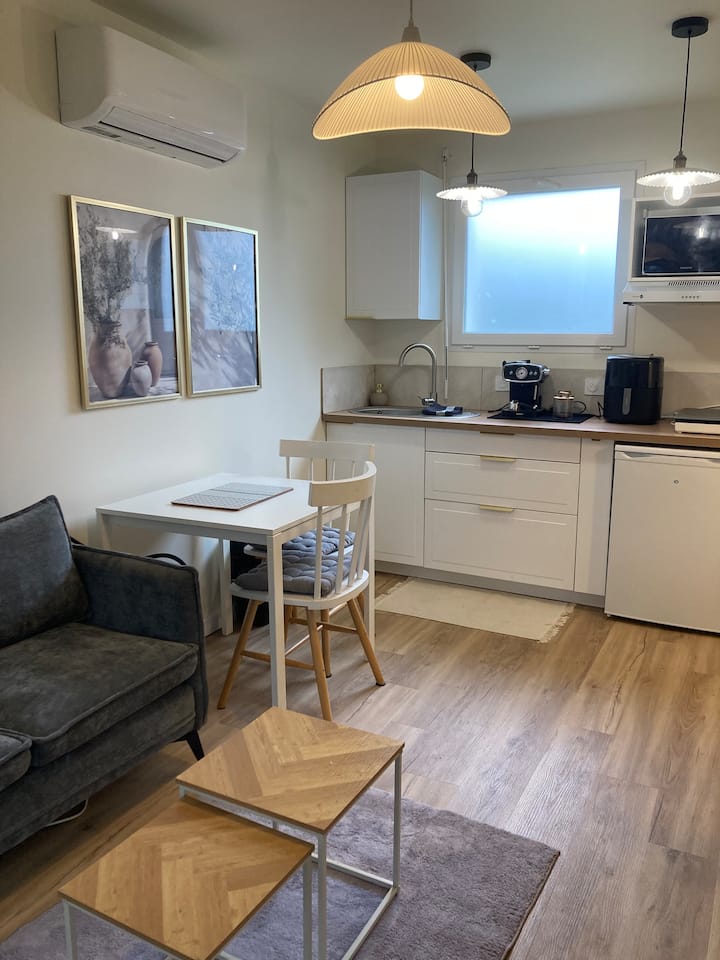 Charmante Petite Maison "La Douce Escale" - Mérignac