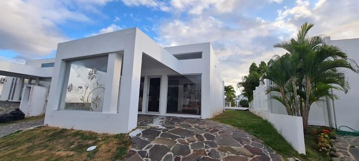 Disfruta En Familia Y Con Amigos - Panama City