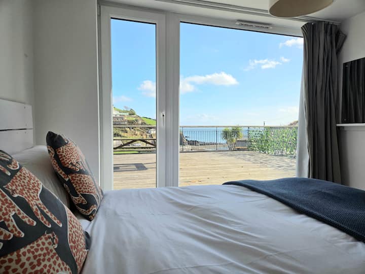 Ocean View
Villa 18 With Stunning Sea View - Looe
