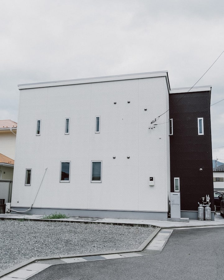 Fujistay By Sachzna
Entire House Near Mt. Fuji - Shizuoka